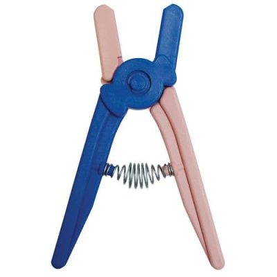 Tagfaster Manual Applicator • Datamars Livestock